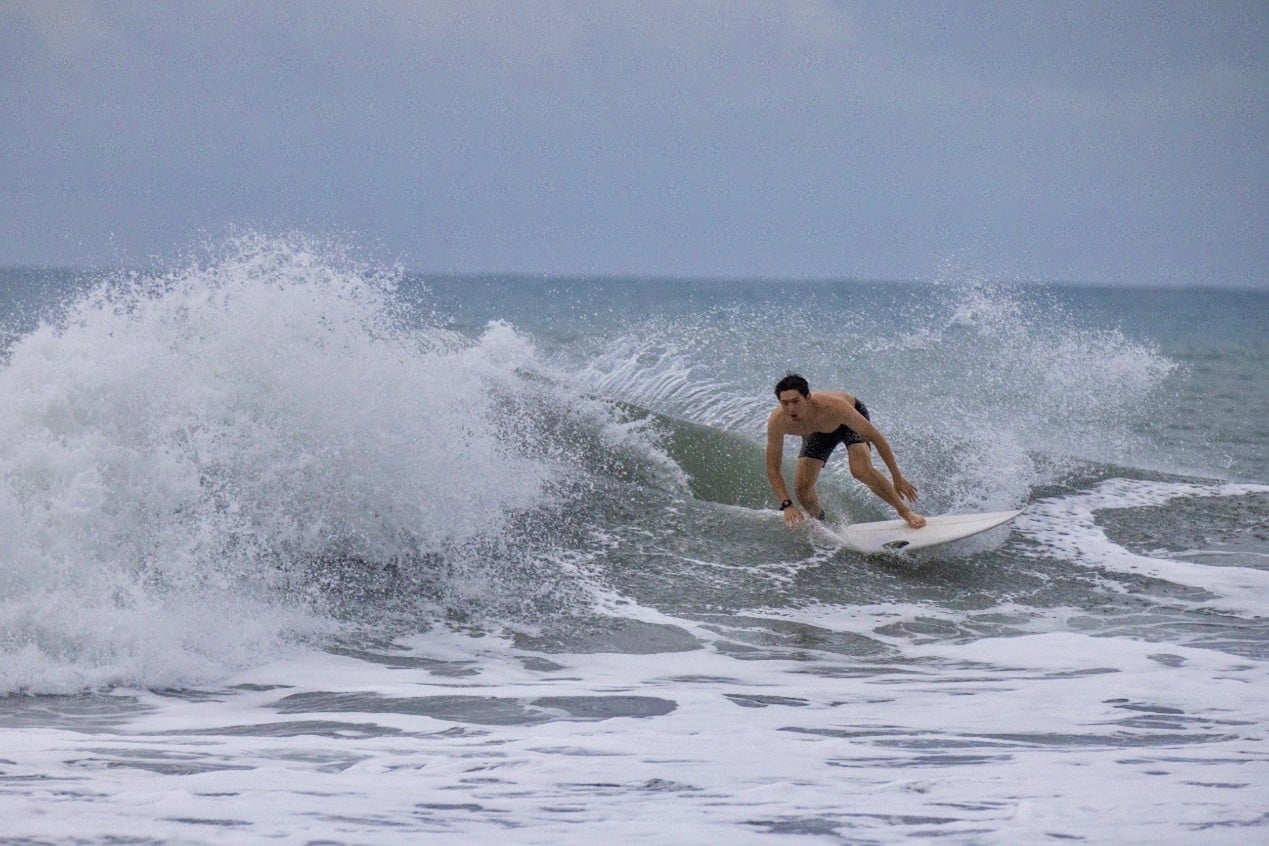 A Guide to Installing and Using a Motorcycle Surfboard Rack